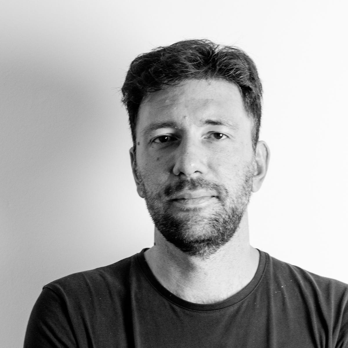 Diego De Simone – Medium