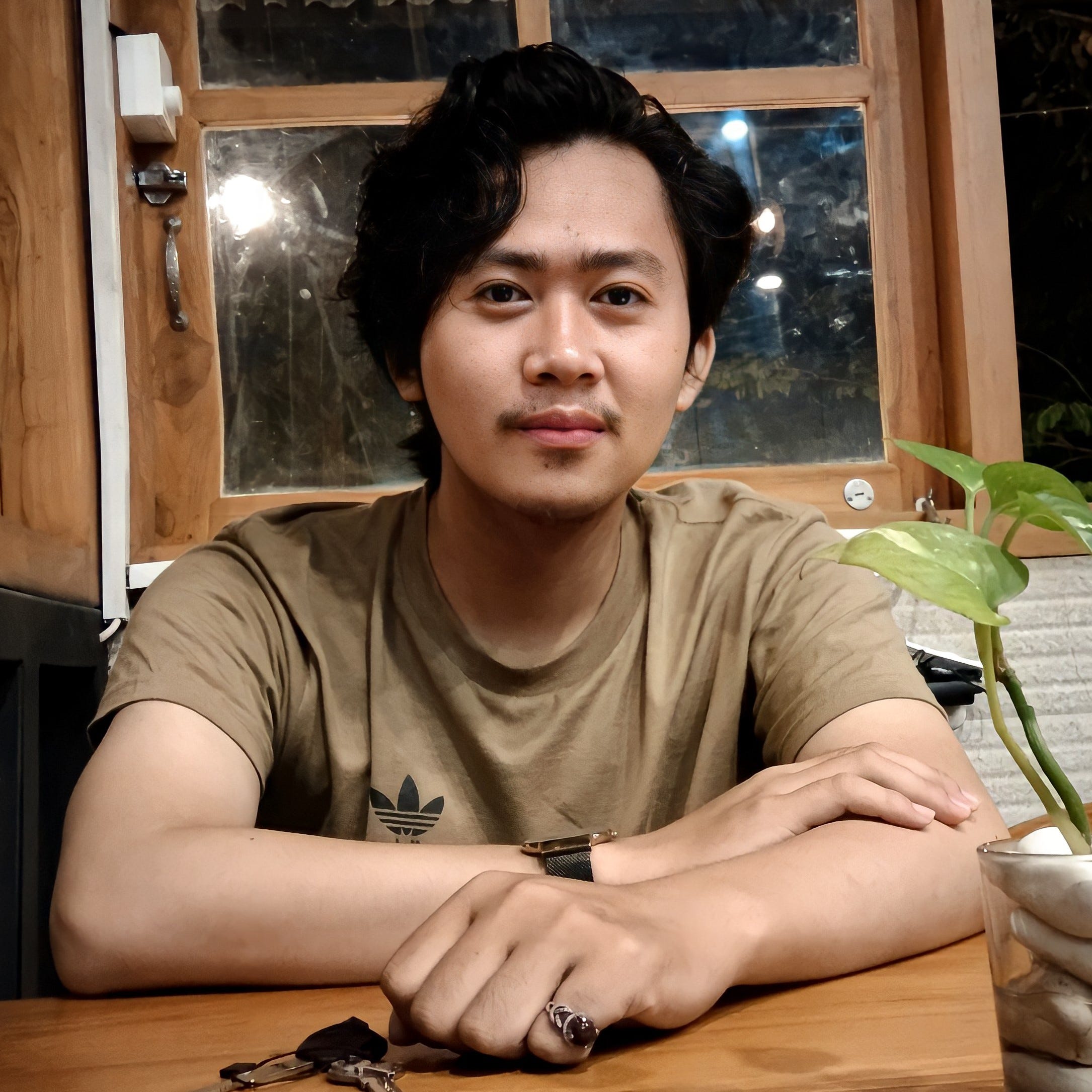 M. Riandy – Medium