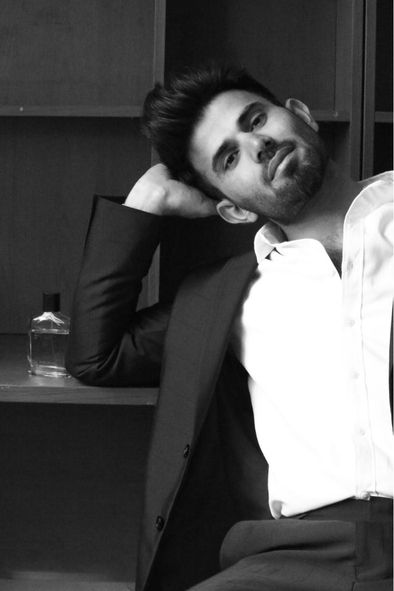 Sarfraz Khan – Medium