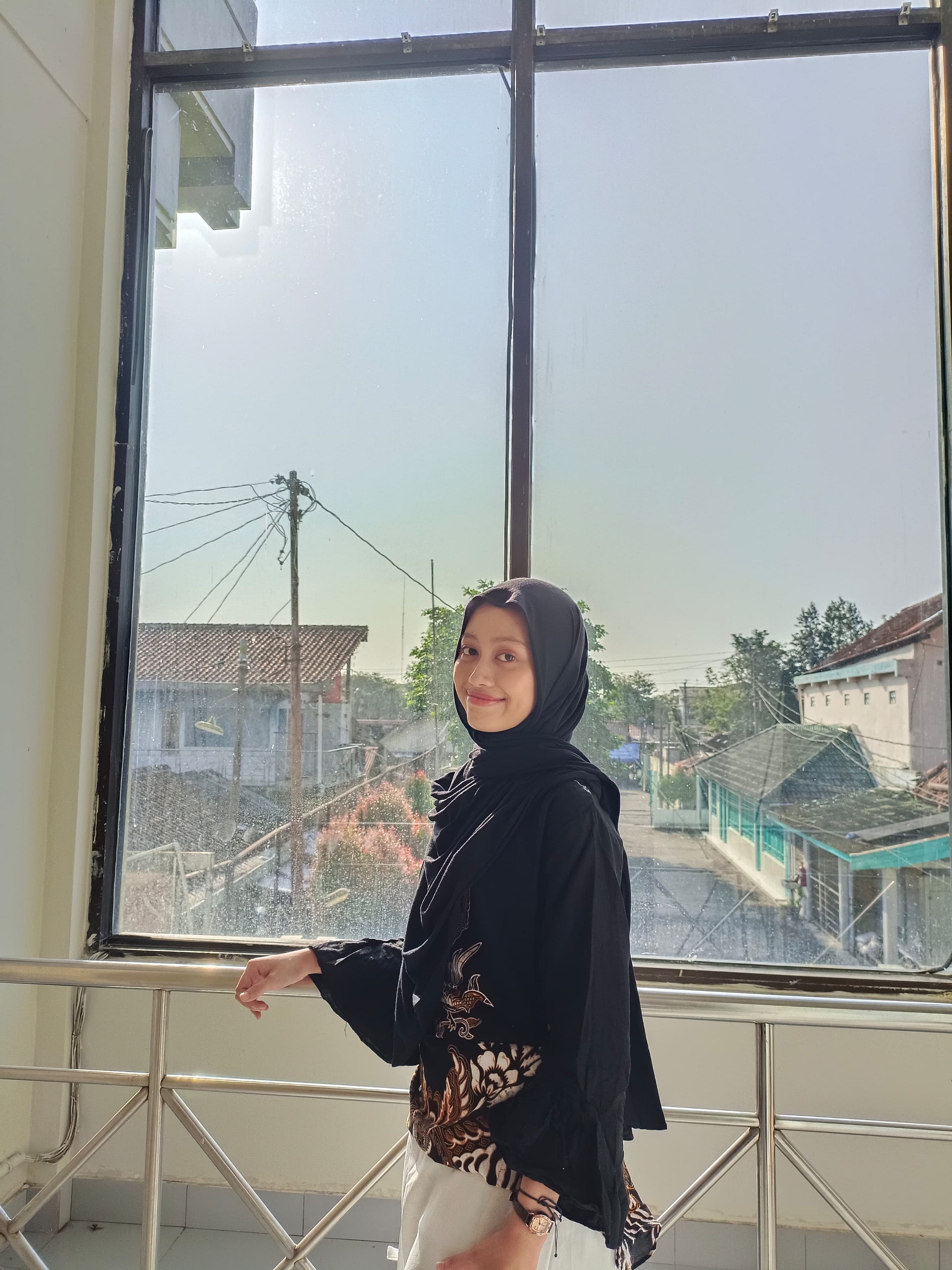 Khairunnisa Nabila – Medium