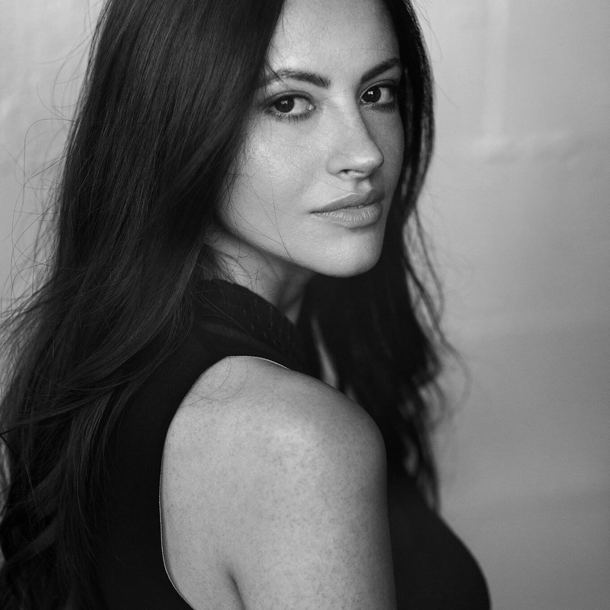 Anca Parvana – Medium