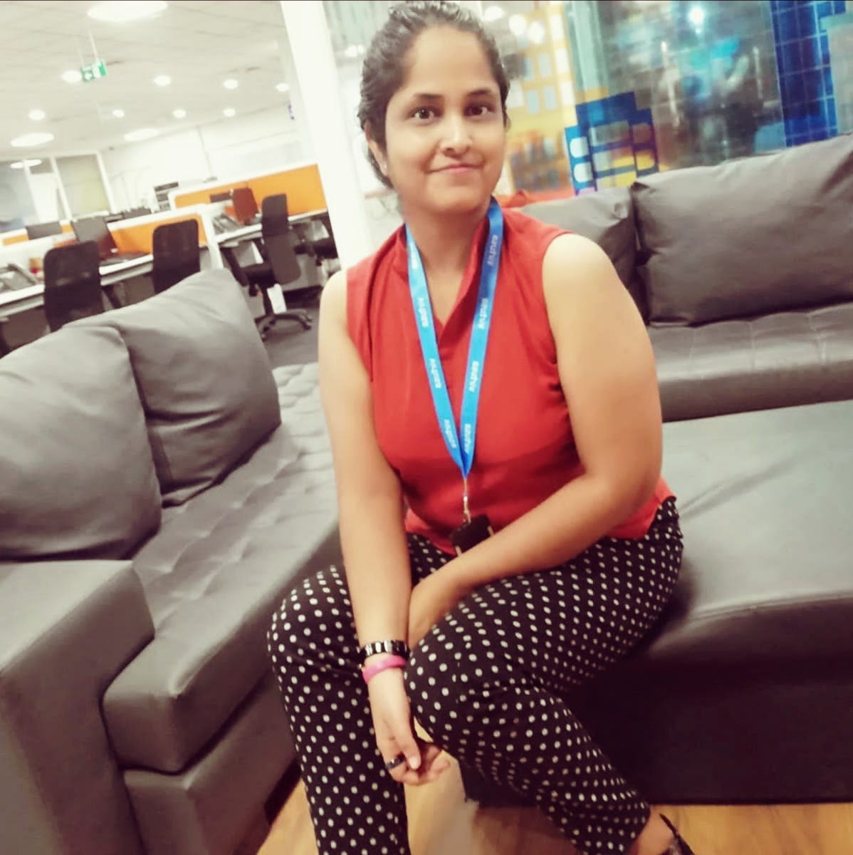 Asinshani Taniya – Medium