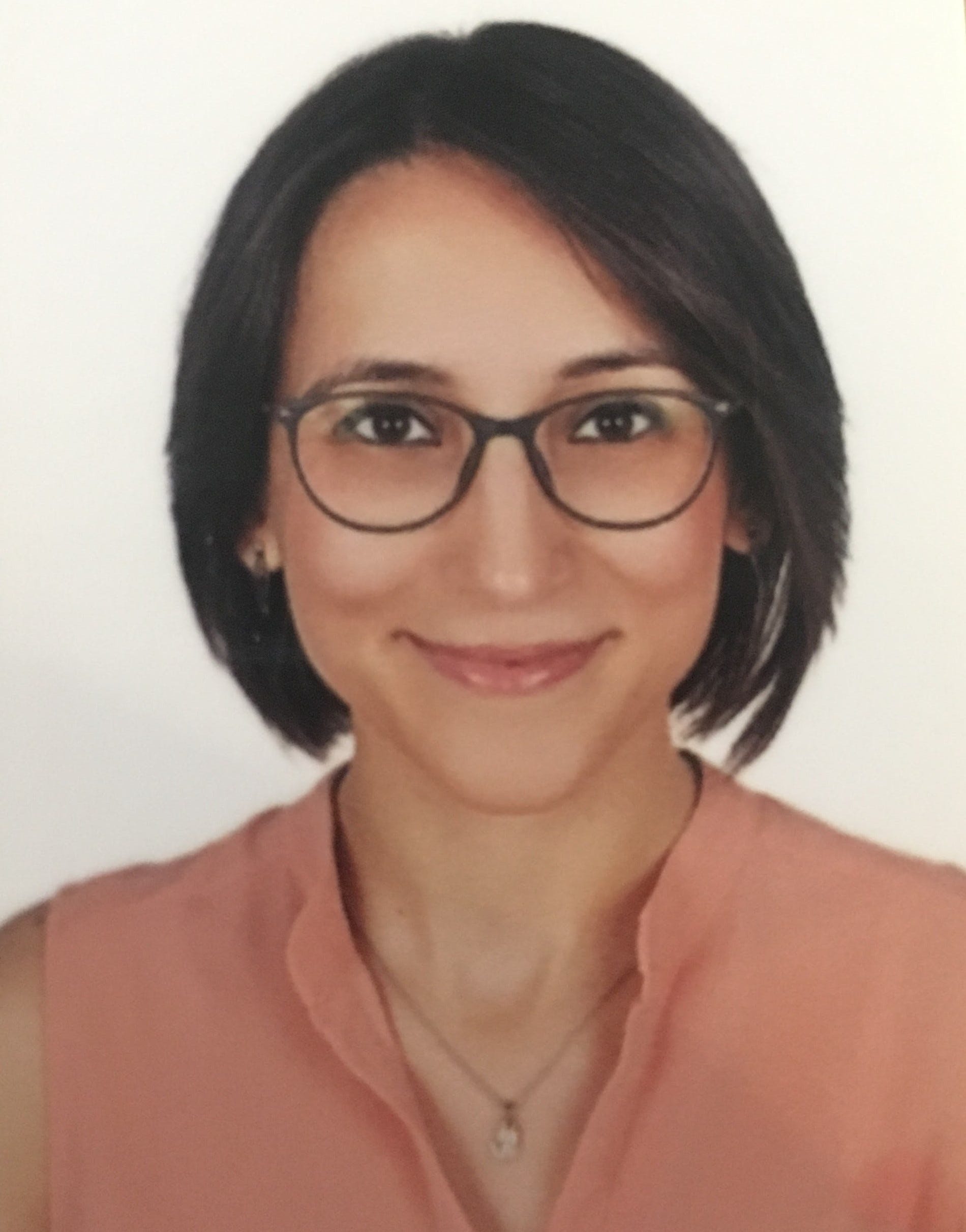 Şule Ulaş – Medium