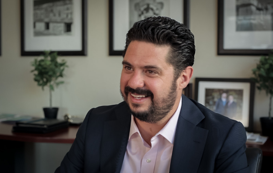Gemi Jose Gonzalez – Medium