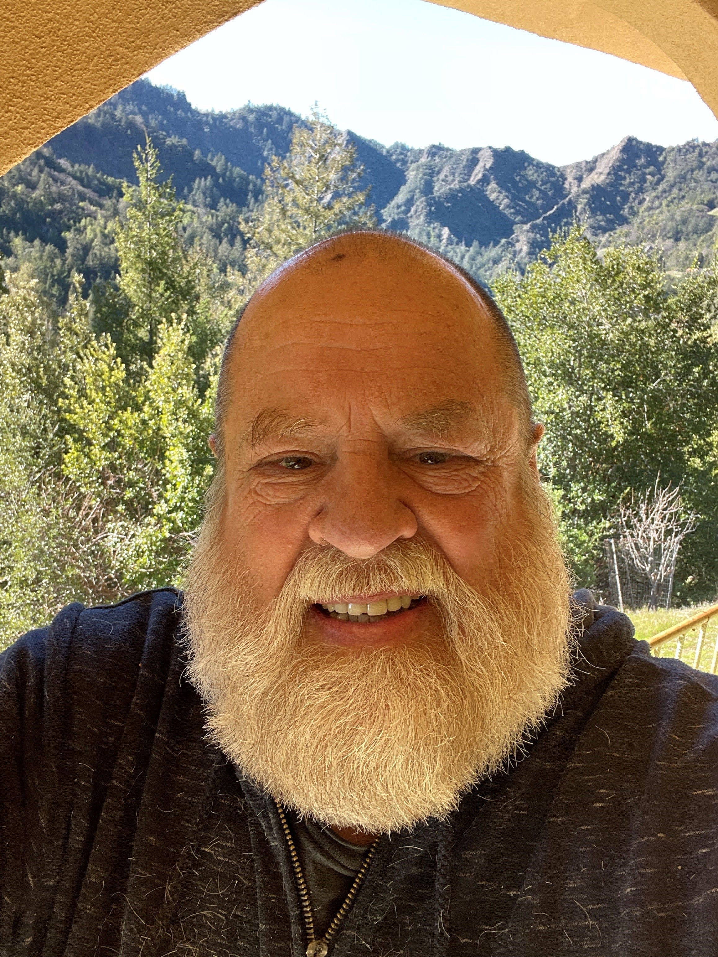 Robert Sterler – Medium