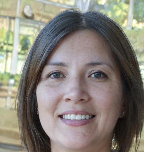 Della Jones – Medium