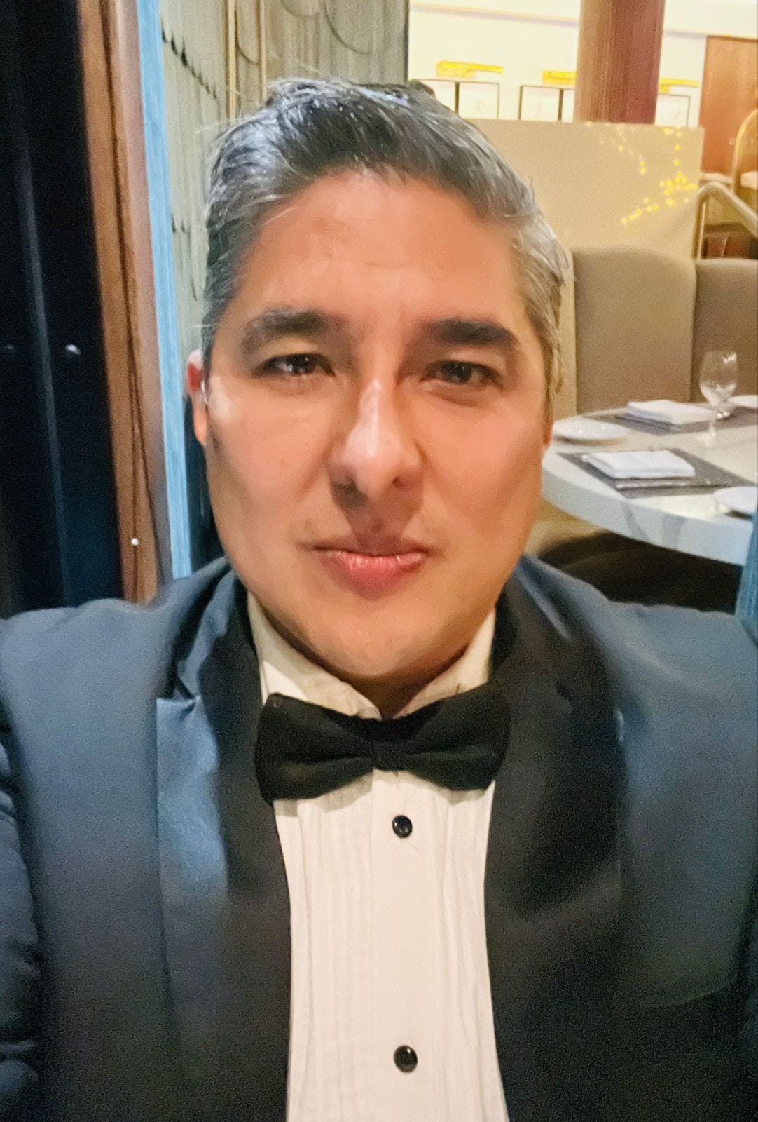 Irvin Velazquez – Medium