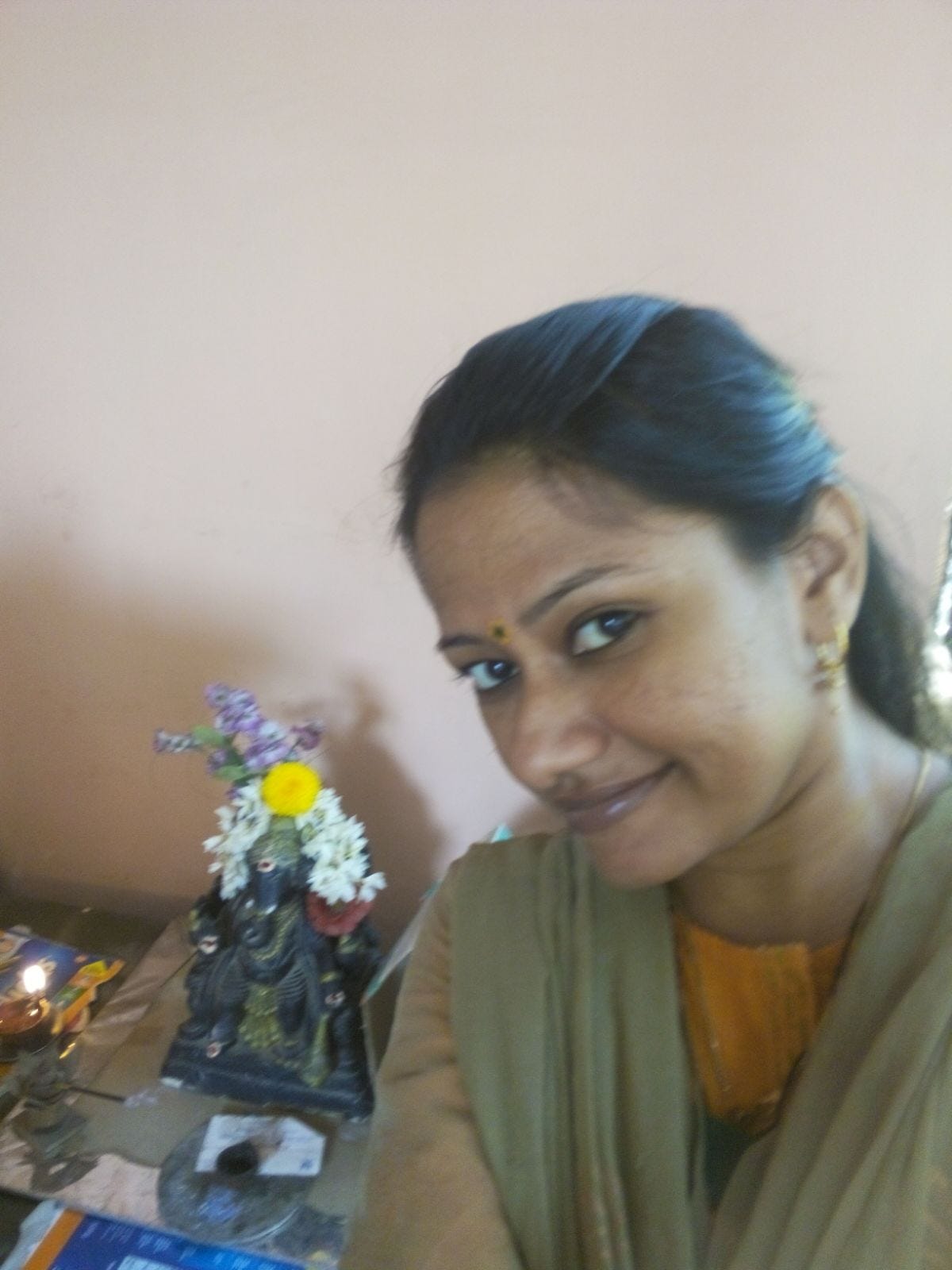 Jayanthy G – Medium