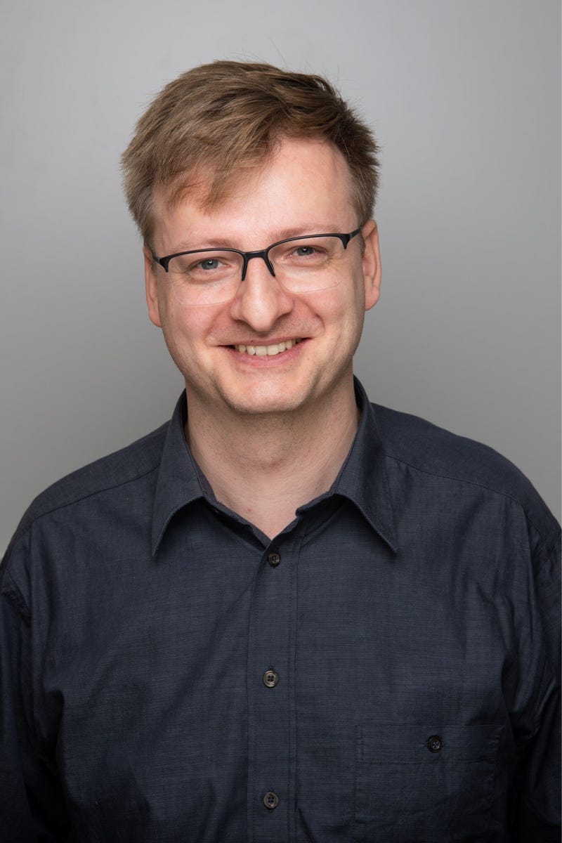 Thomas Bache – Medium