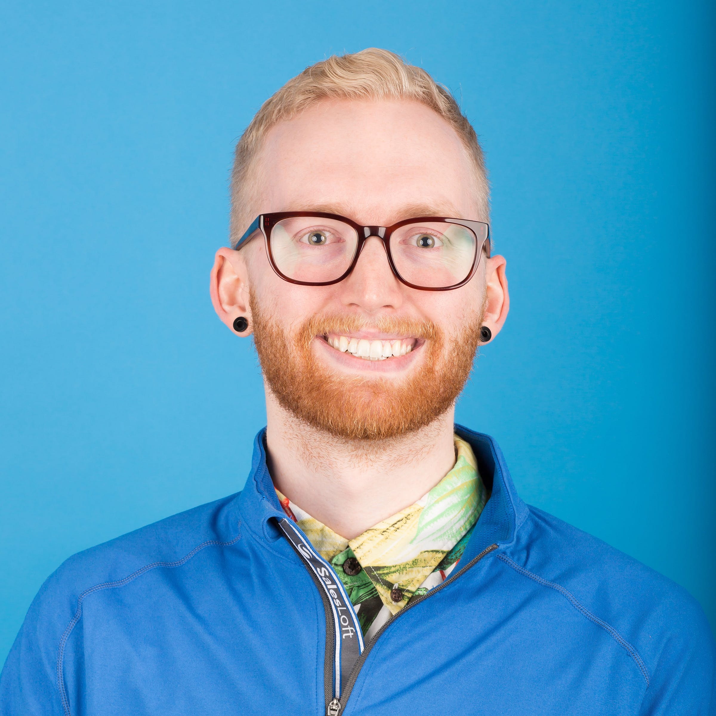 Peter Finn – Medium