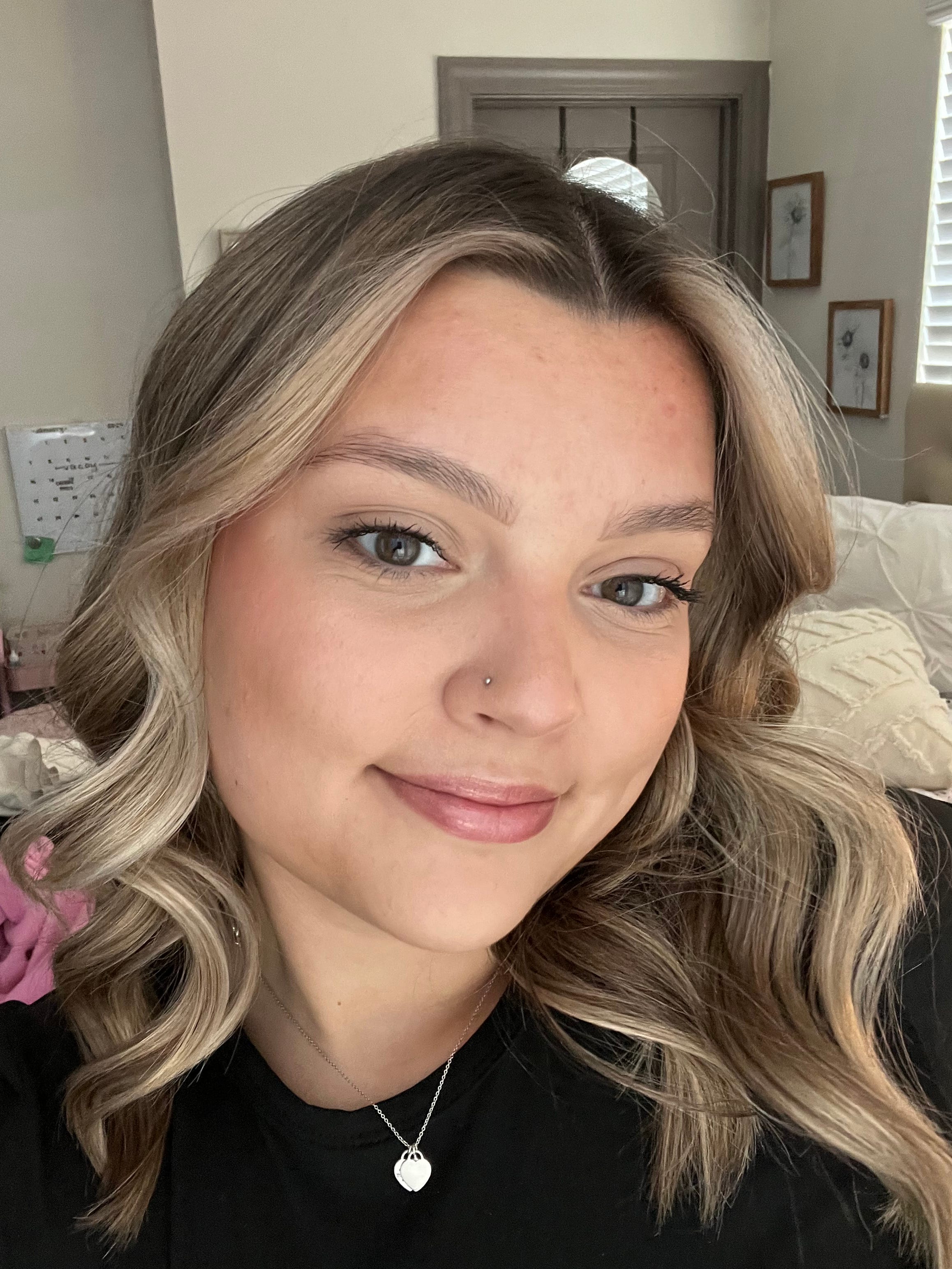 Ellie Smith – Medium