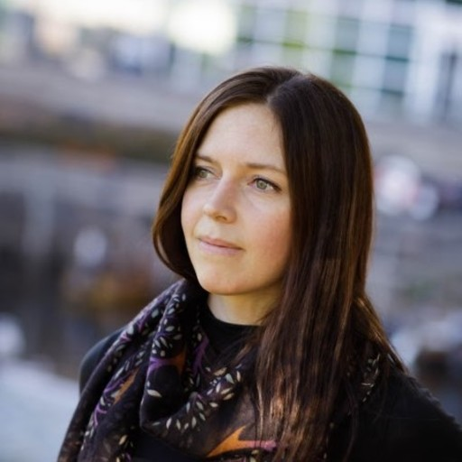Ingrid Moen – Medium