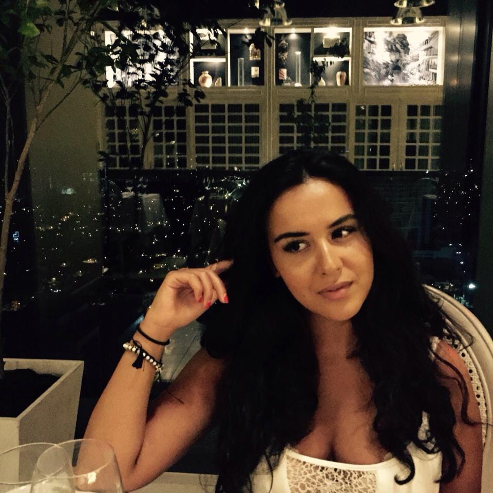 Selma Lemsaadi – Medium