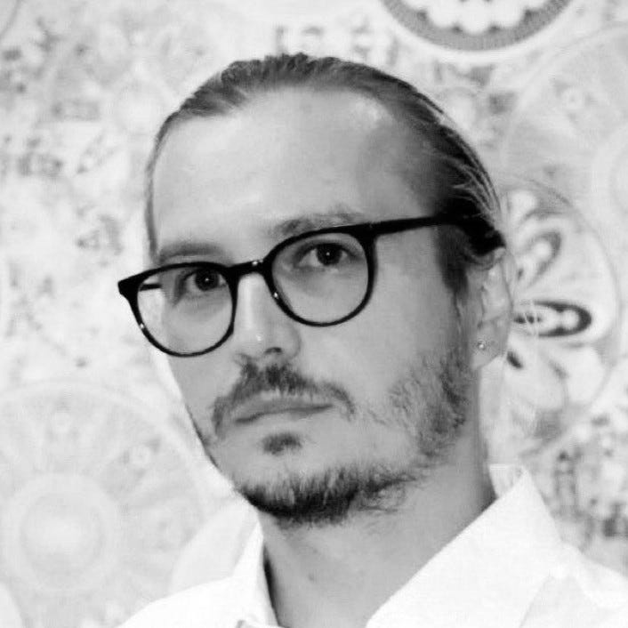Aleksandr Ostapenko – Medium
