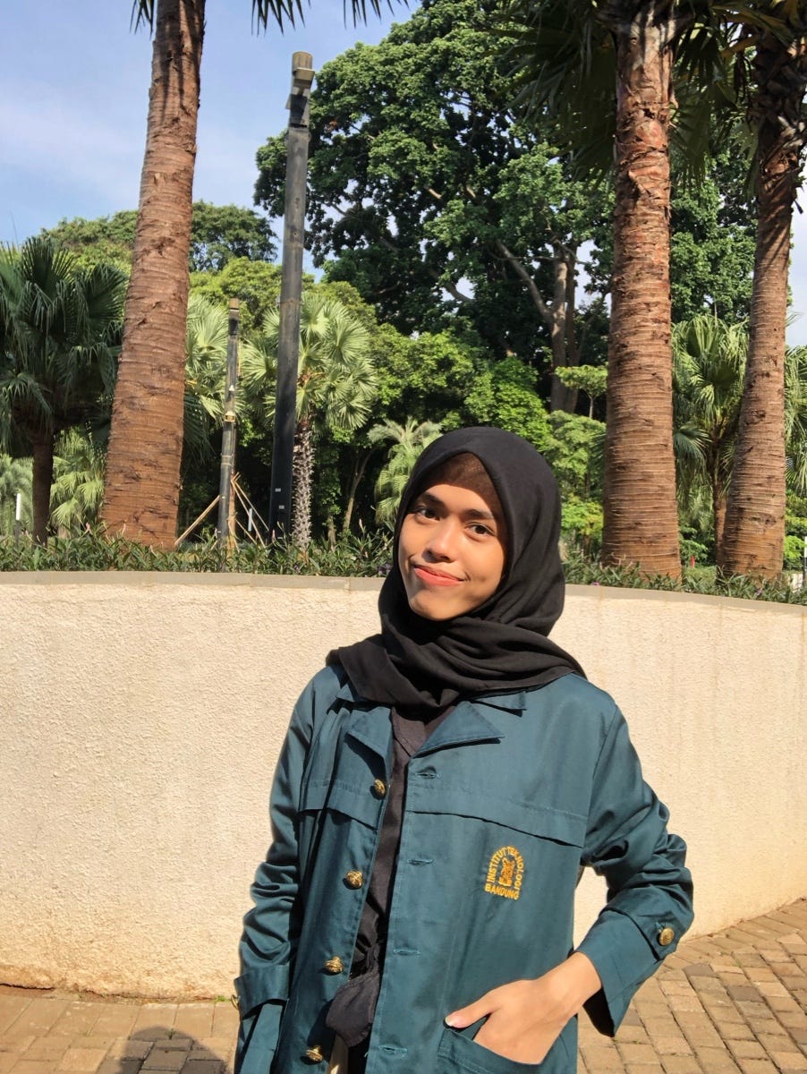 Radhina Zahra – Medium