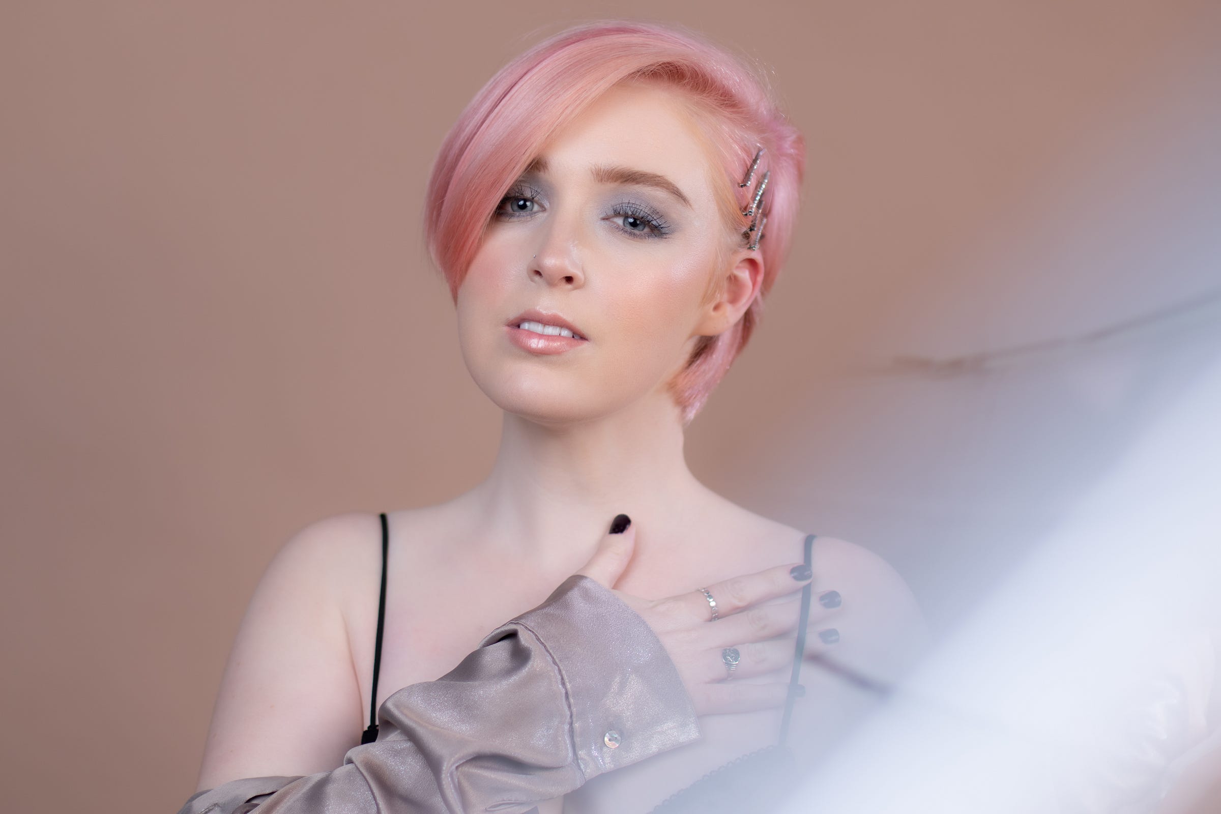 Clare Dove – Medium