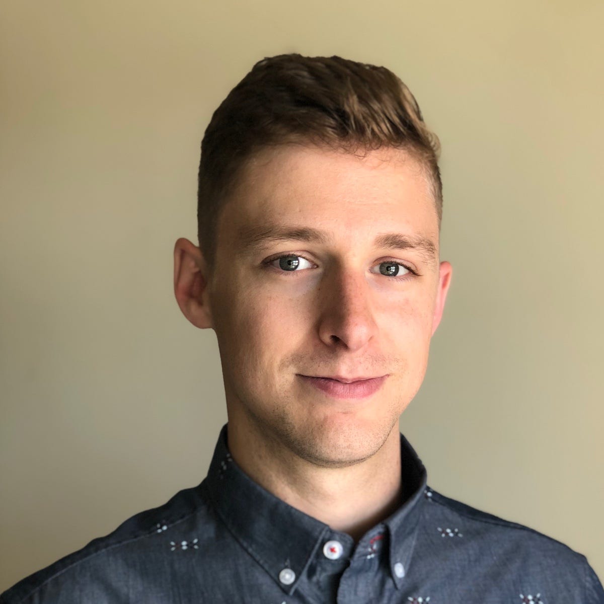 Aaron Roper – Medium