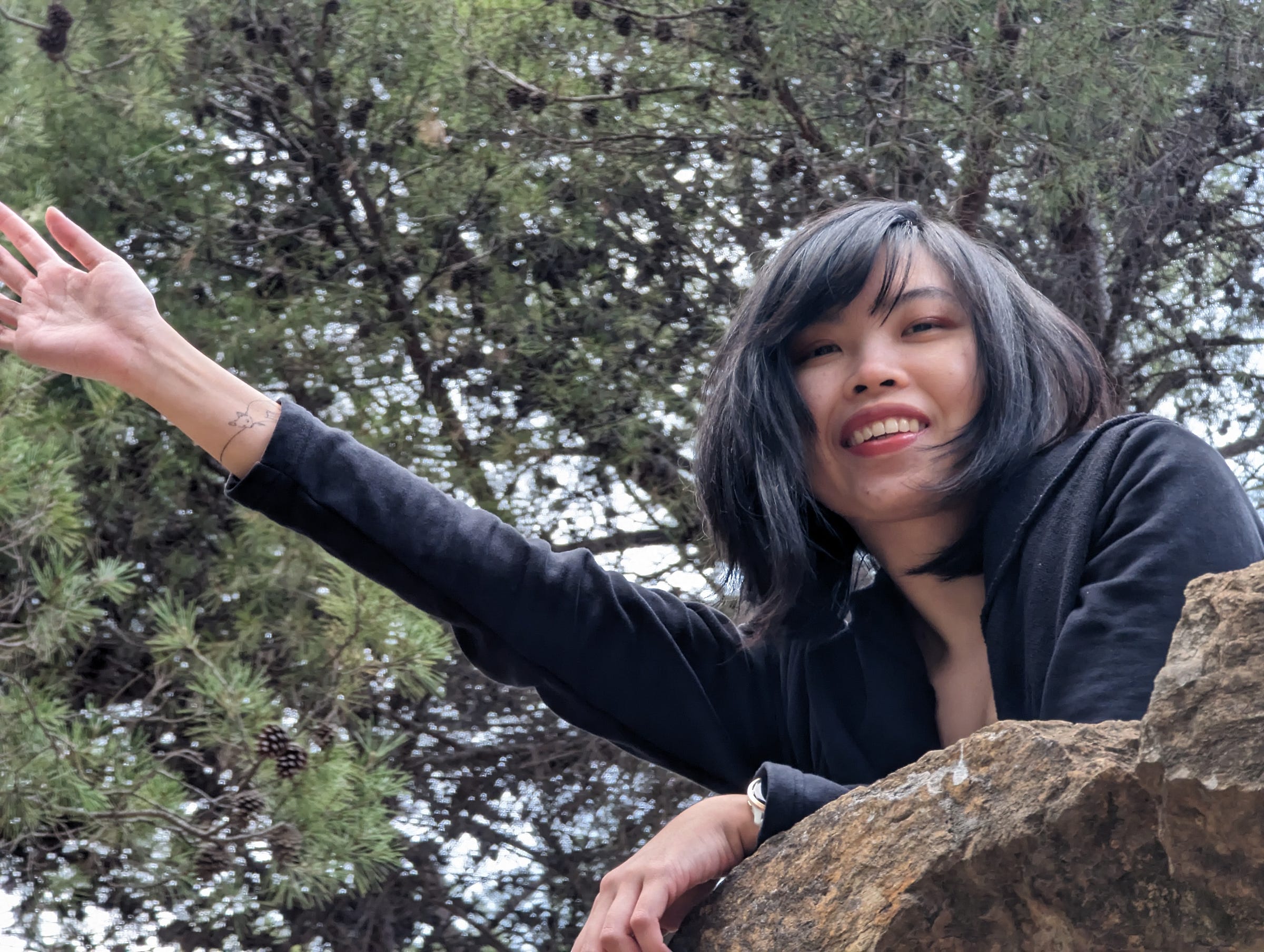 Axelle Cheng – Medium