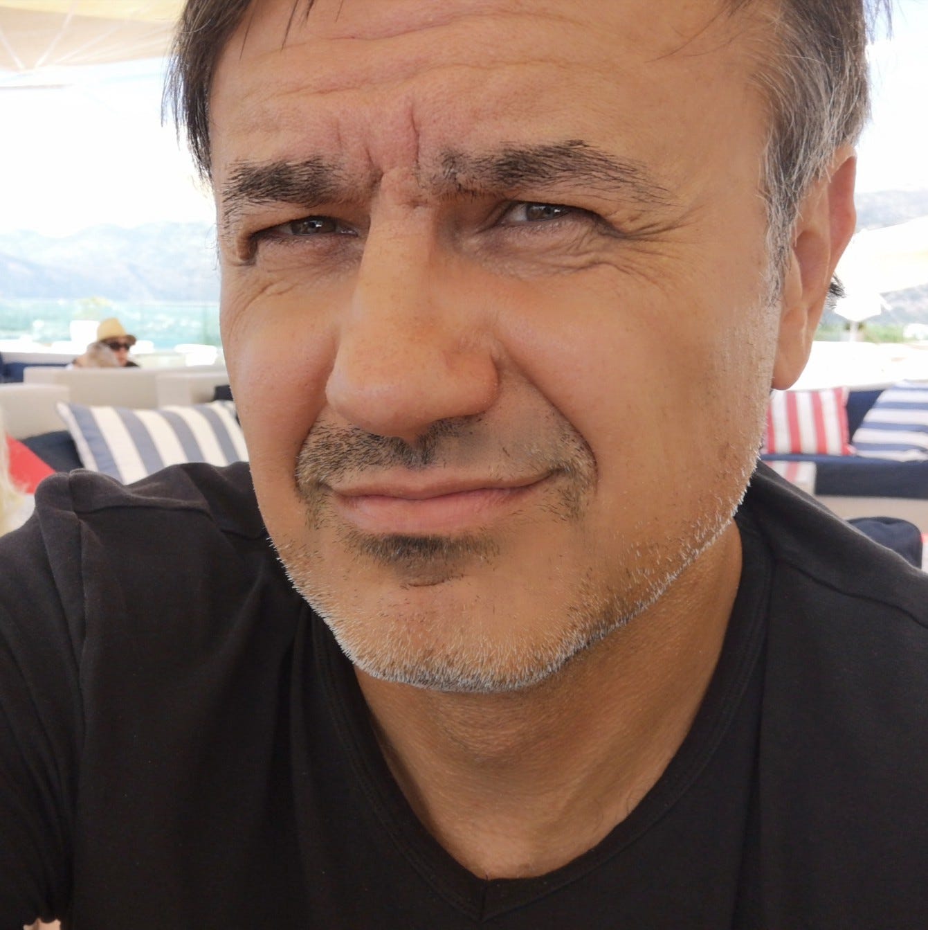 Kamenko Kesar – Medium