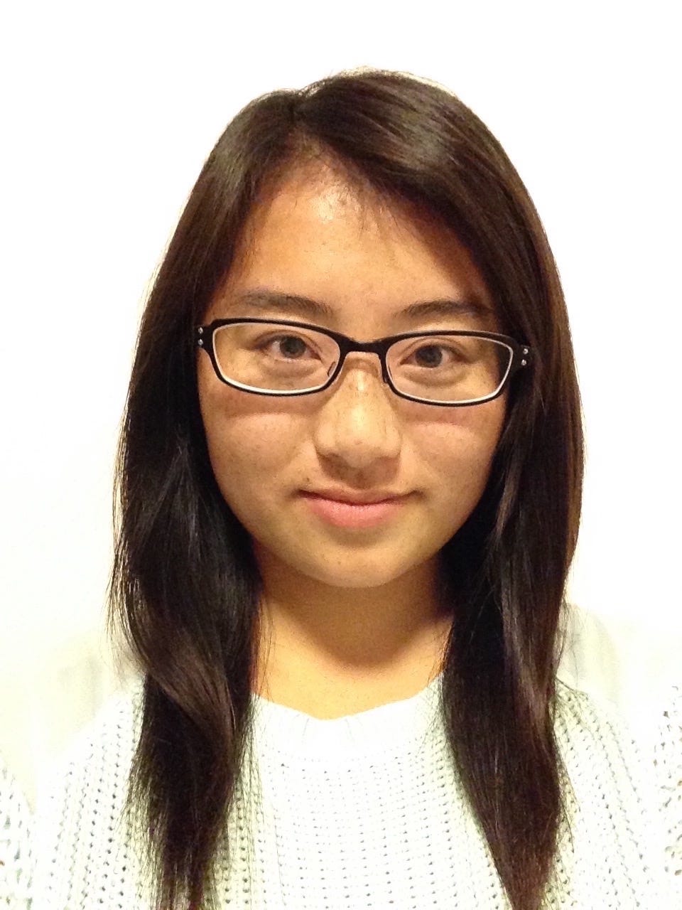 Jenny Lou – Medium