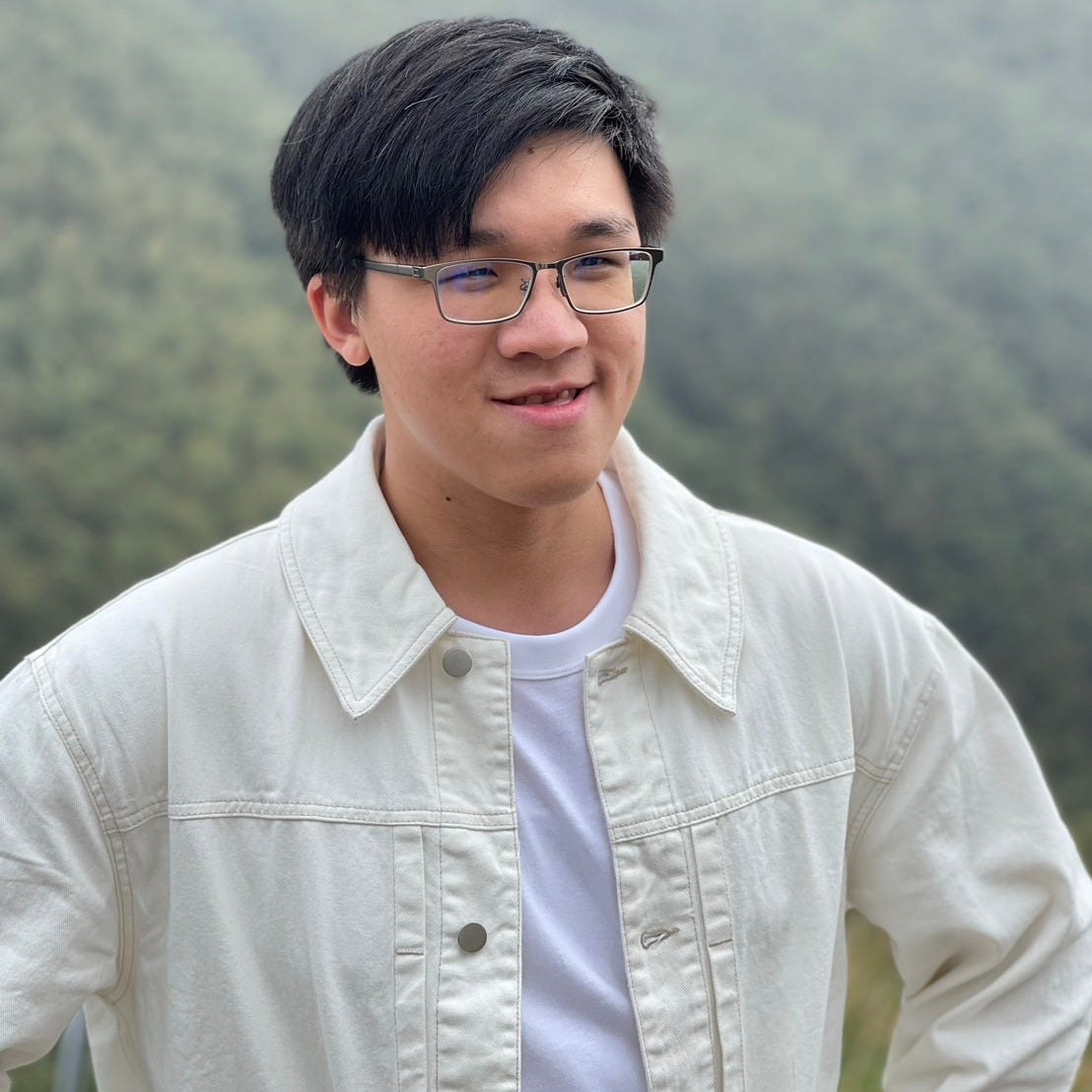 鴕鳥 CHIH-HSUAN LI – Medium