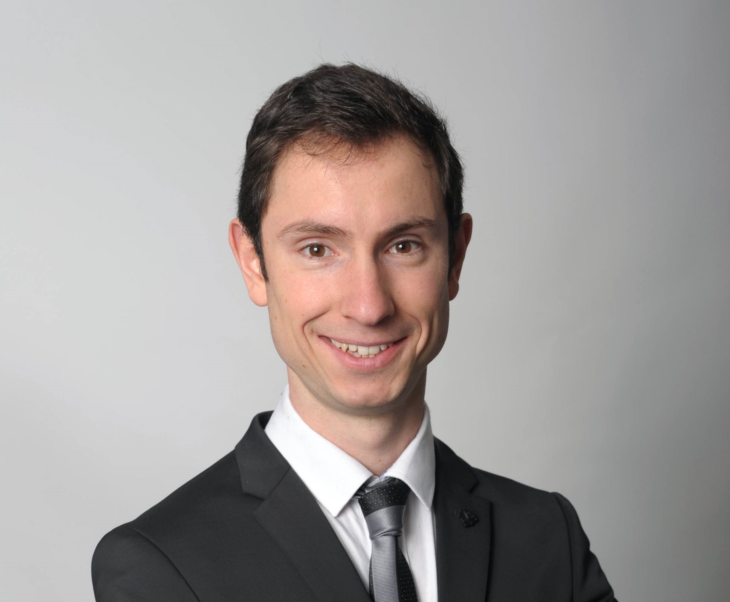 Frederic John – Medium
