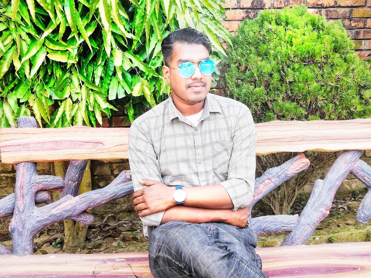 Jony Ahammed – Medium