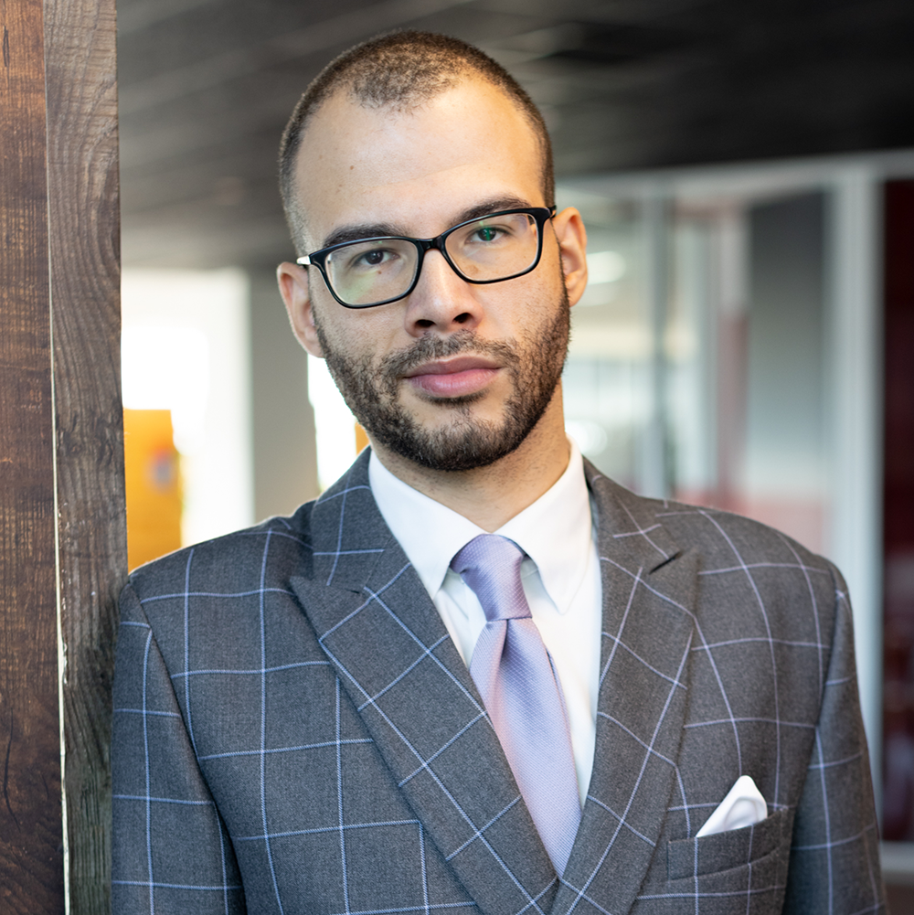 Peter Joseph – Medium