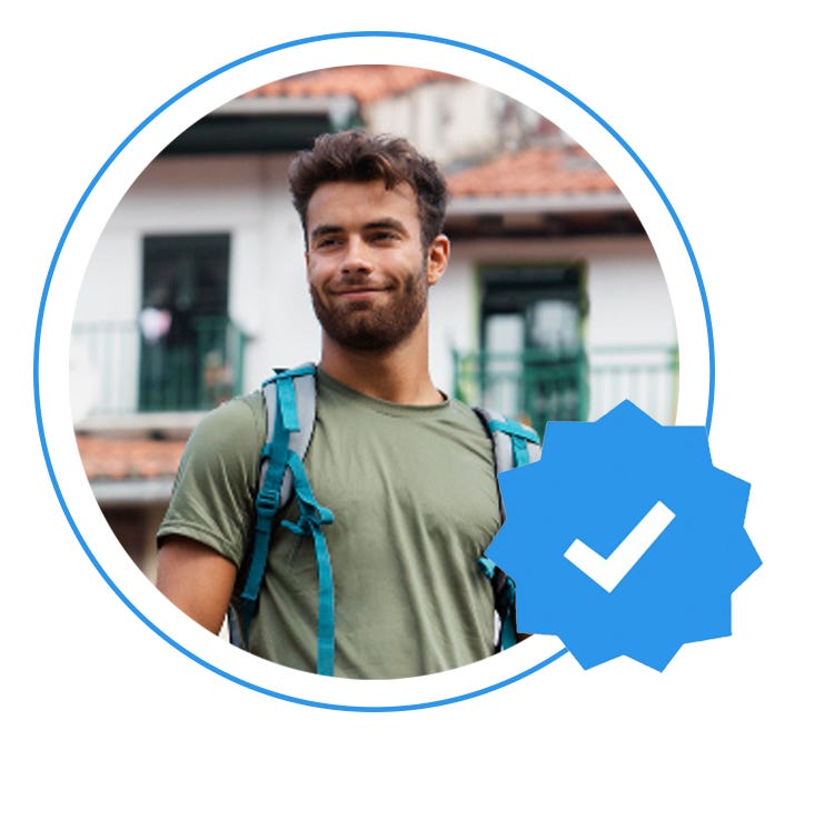 Dylan Hunter – Medium