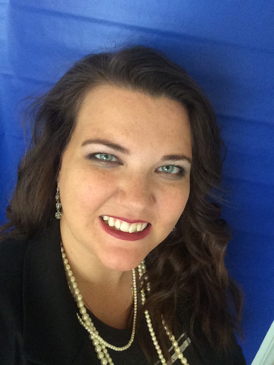 Jenn Maxwell – Medium
