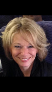 Donna Mitsos – Medium