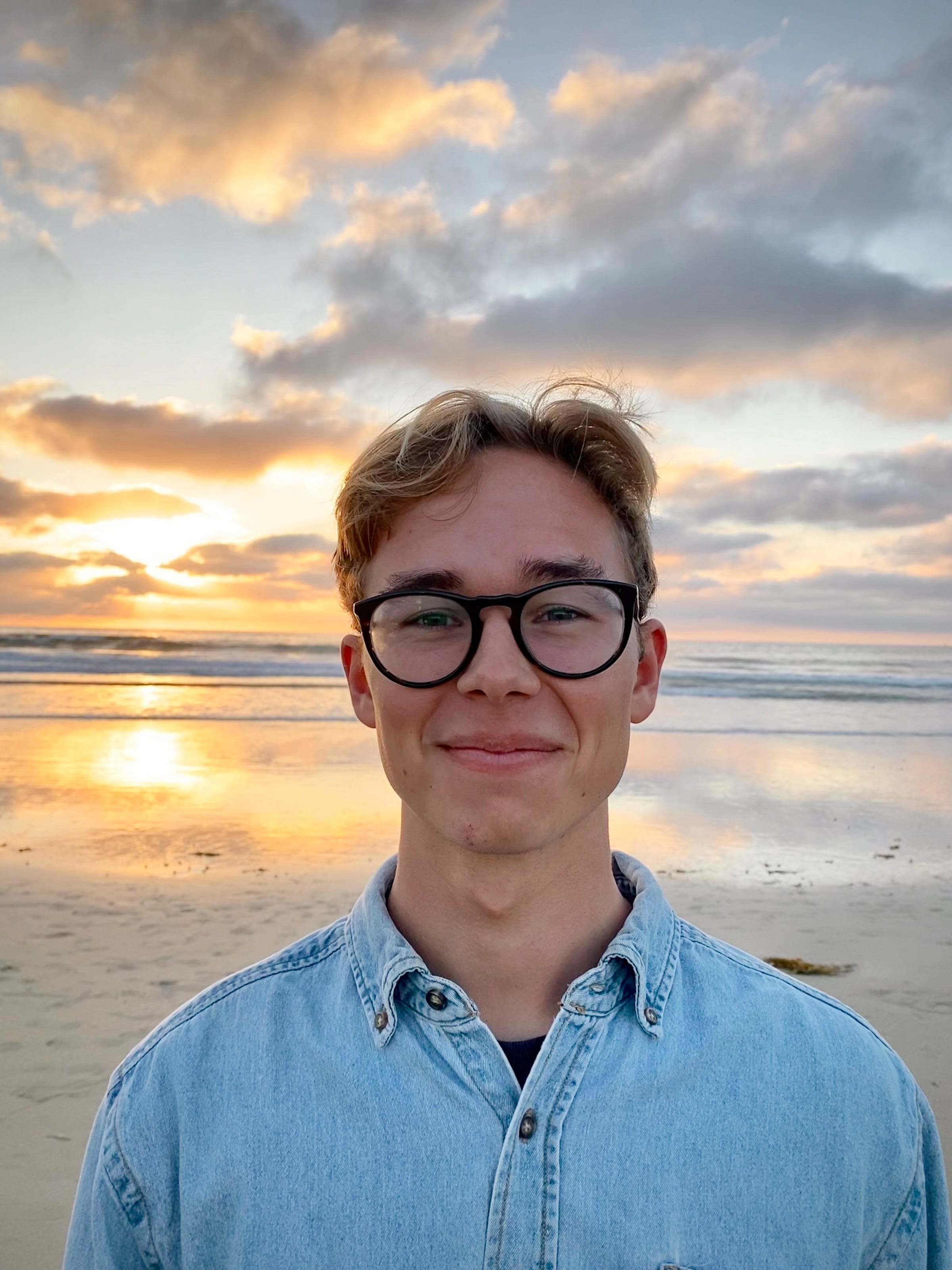 Cooper Kent – Medium