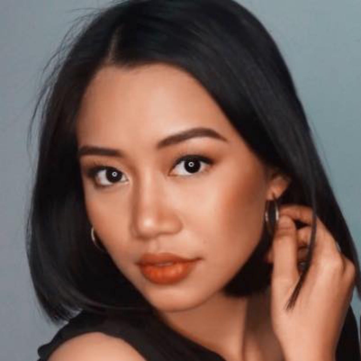 Jan Abejero – Medium