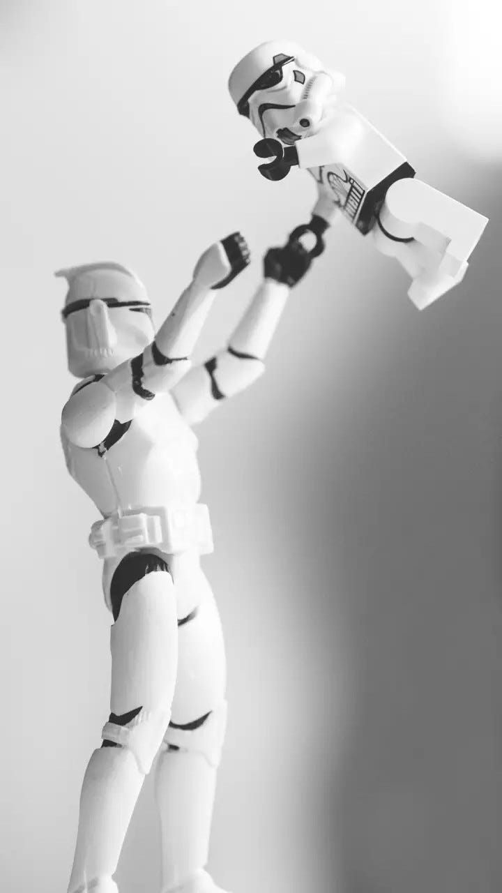 Jenin James – Medium