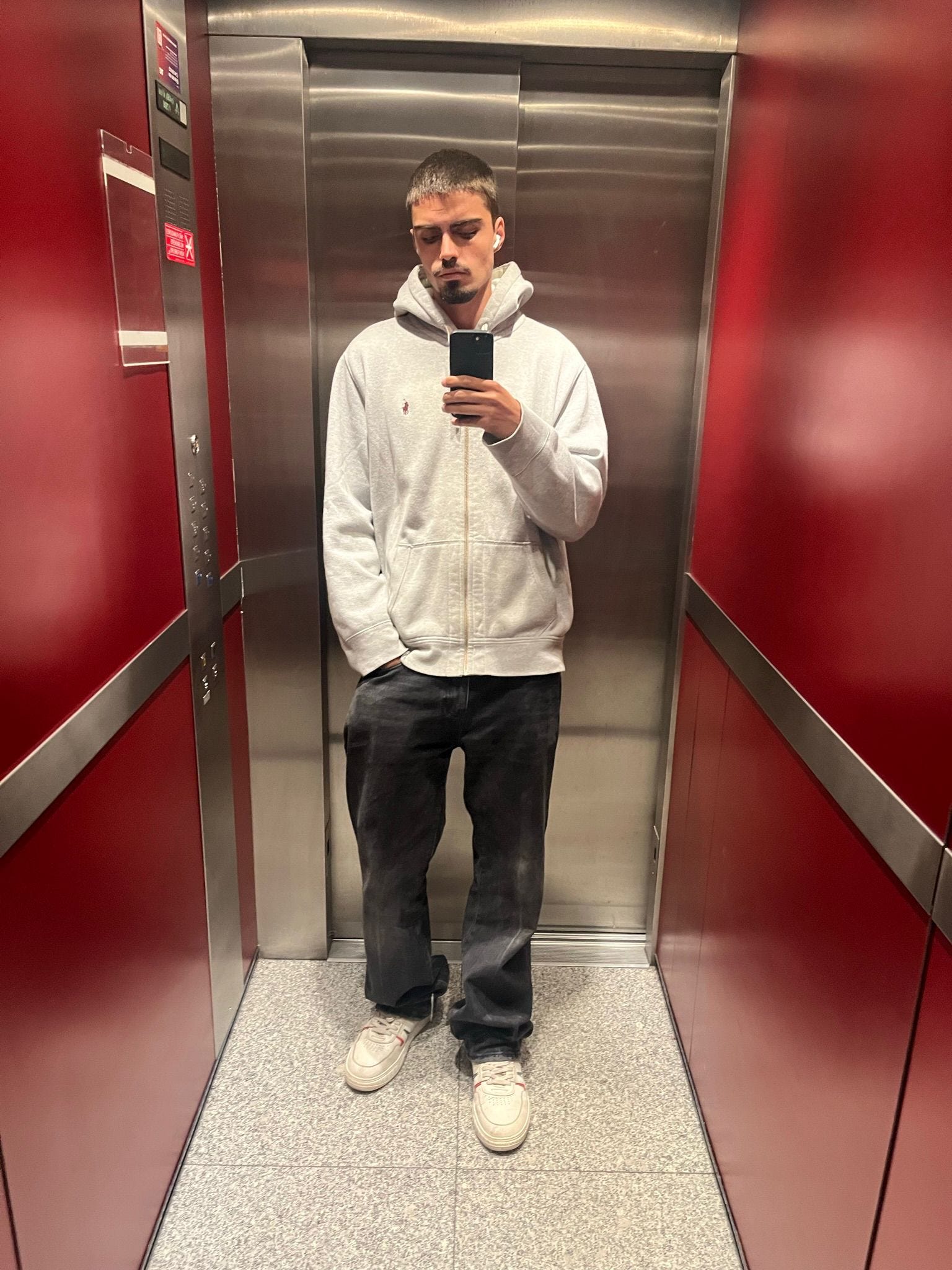 Manuel Simplício – Medium