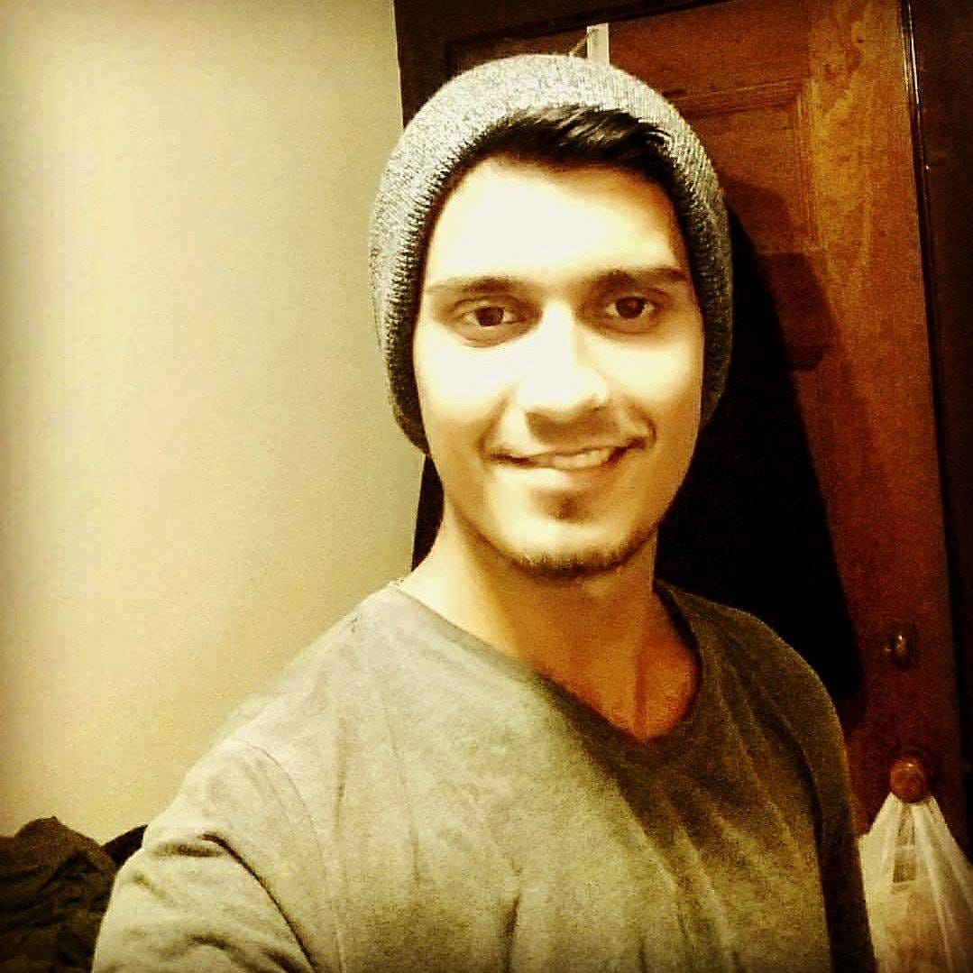 Arsalan Khan – Medium