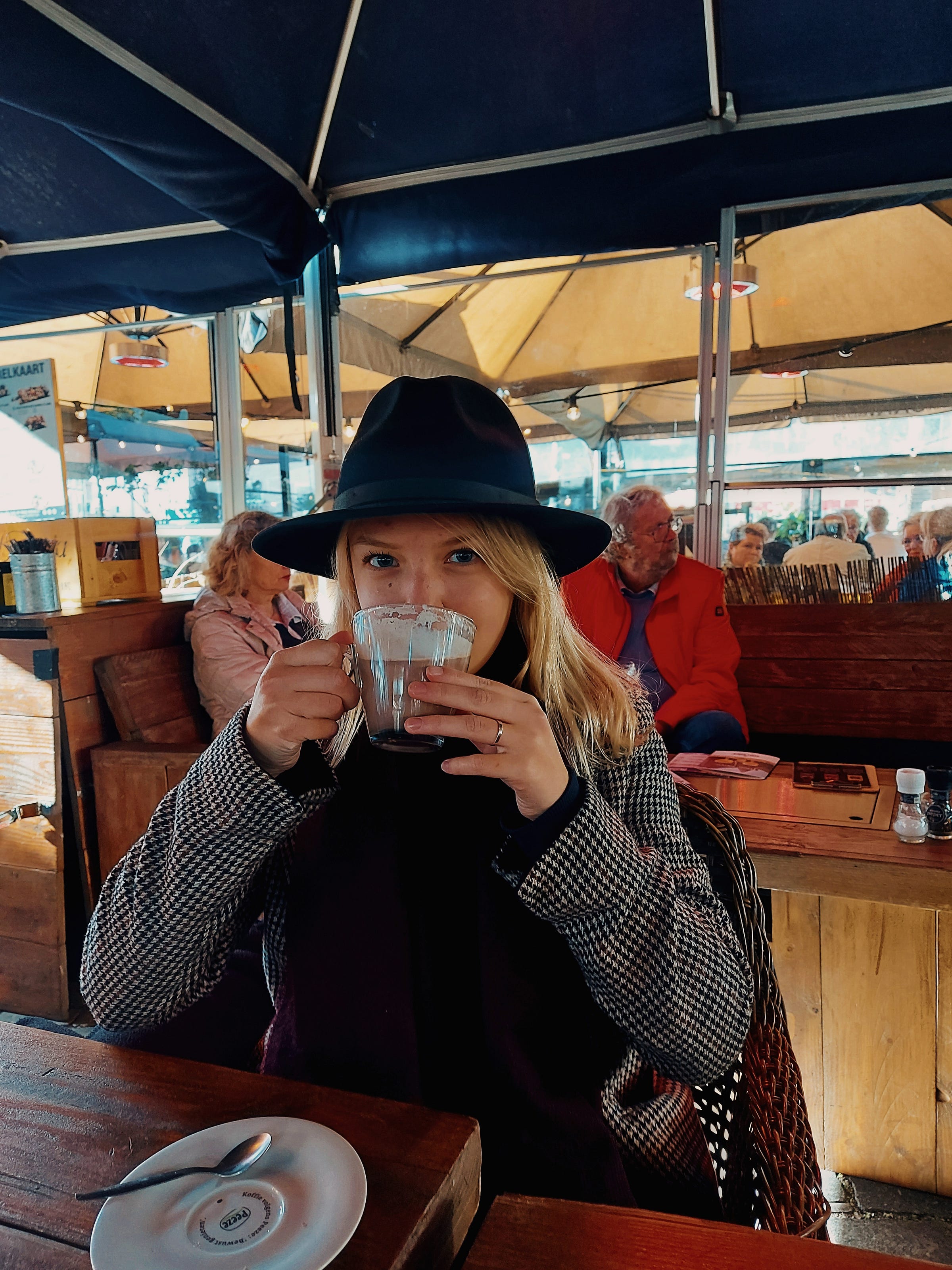 Nina Peters – Medium