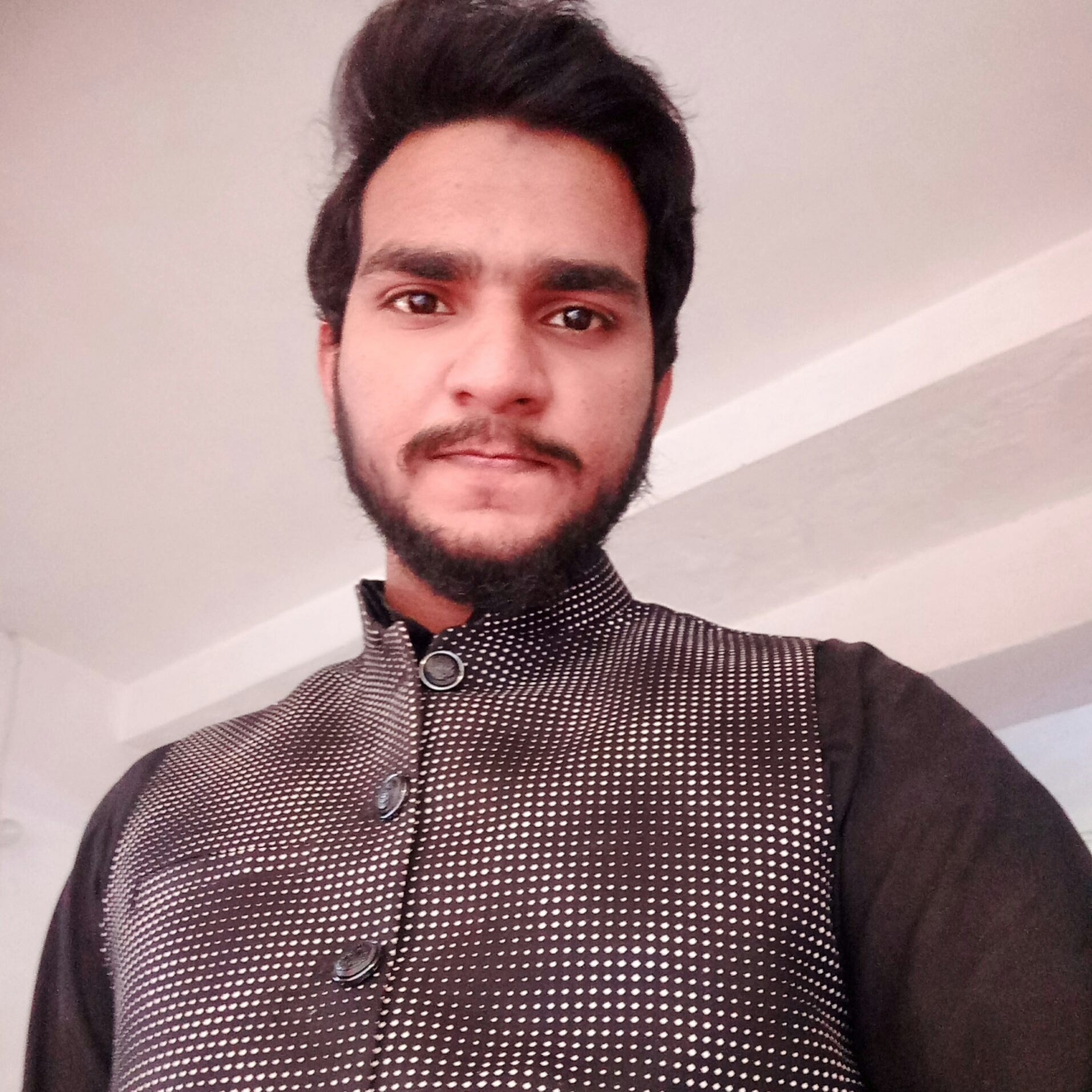 Abdullah Jutt – Medium