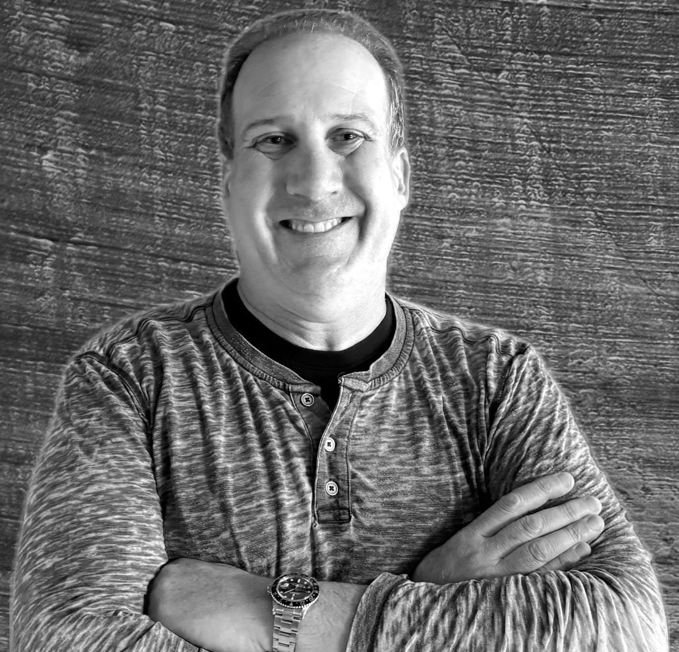 Derick Schaefer – Medium
