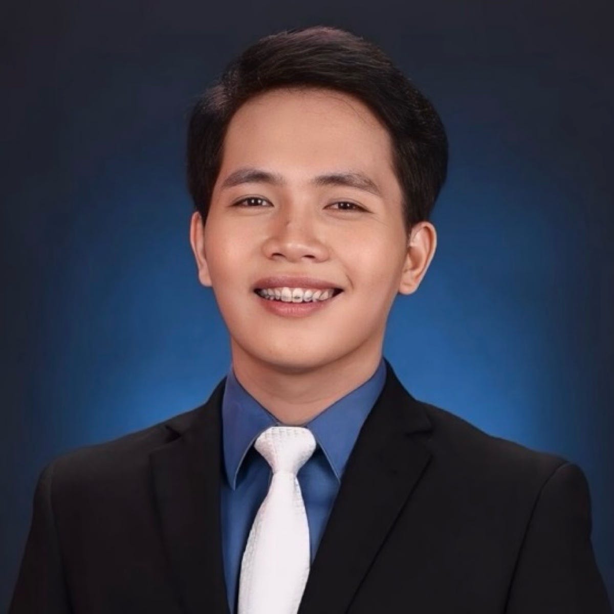 Erick Jhon – Medium