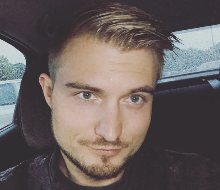 Mike Stankus – Medium