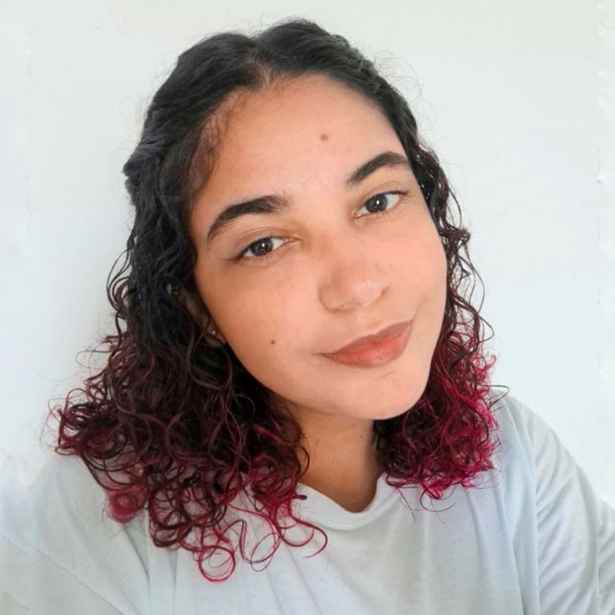 Érica Torres – Medium