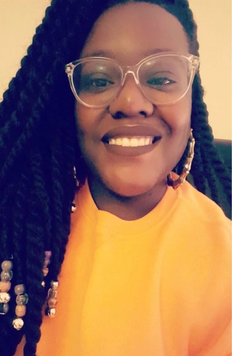 Kelsey Henderson – Medium