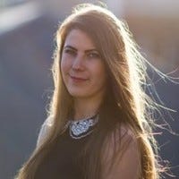 Hayley Dunn – Medium