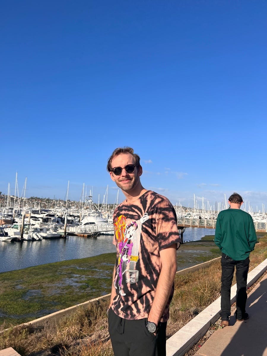 Christopher Hult – Medium