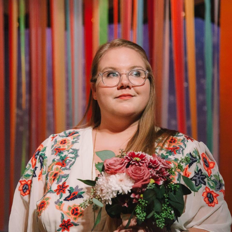 Caroline Anderson – Medium