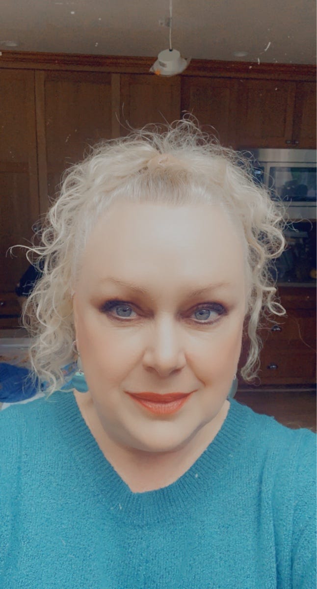 Trish Ray Carvalho – Medium