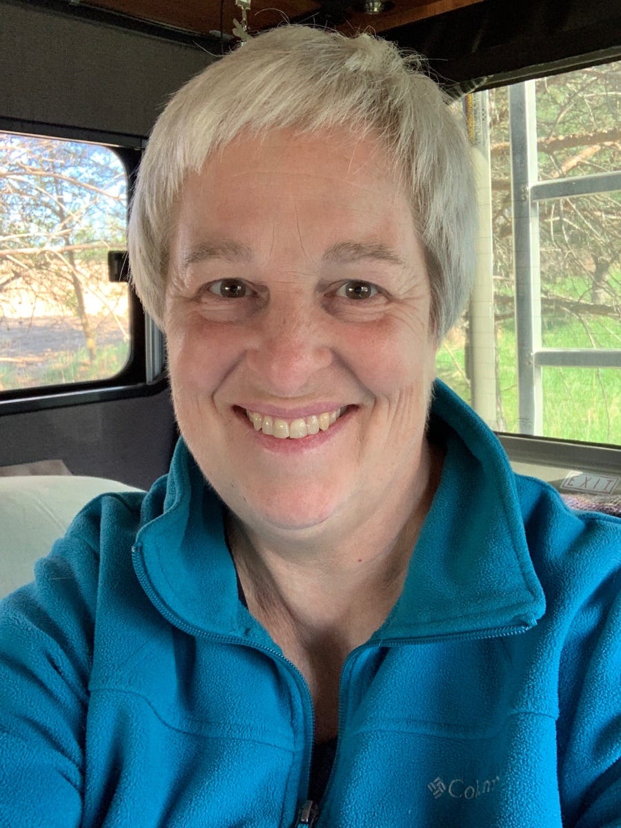 Lynne Baur – Medium