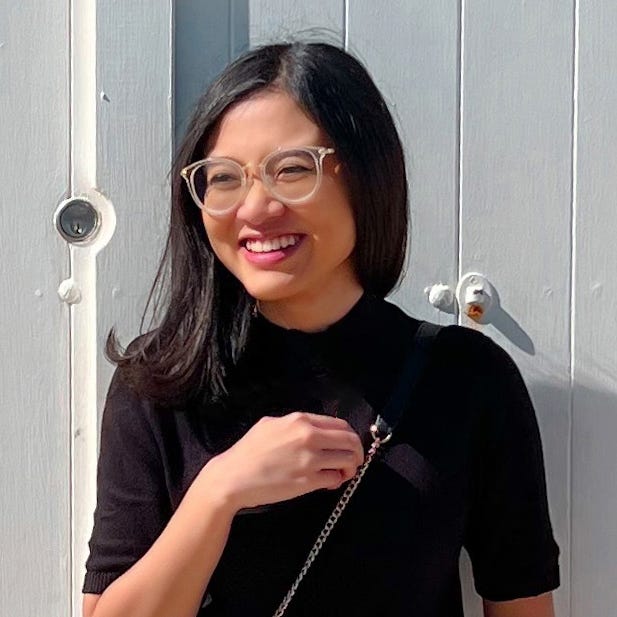 Karin Uli – Medium