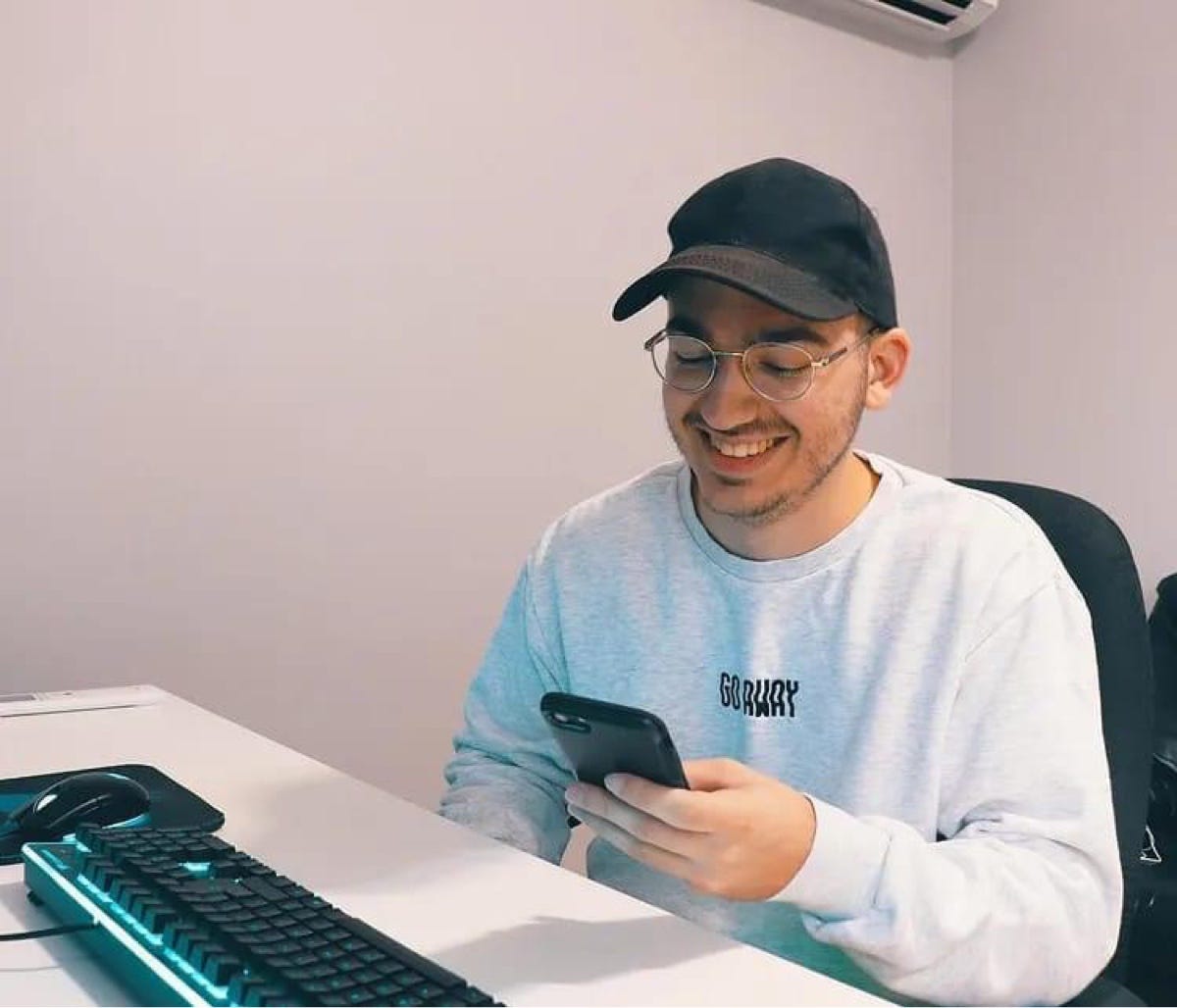 Kenneth Boris – Medium